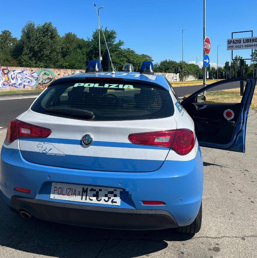 Reggio Emilia, latitante da anni scoperto dalla polizia Reggio Emilia, latitante da anni scoperto dalla polizia