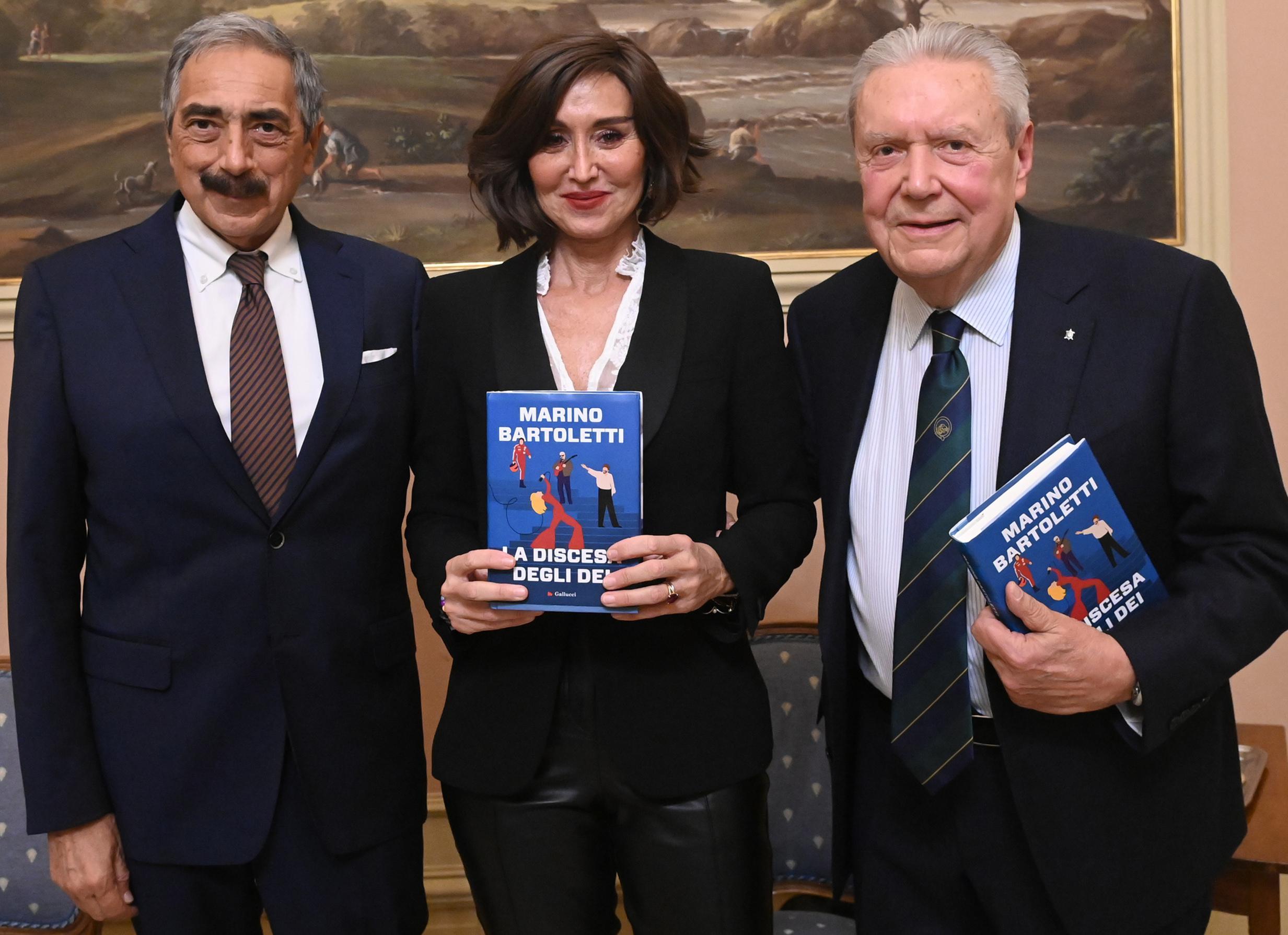 Una serata con Bartoletti e Bernini Dialogo della ministra con lo scrittore Una serata con Bartoletti e Bernini Dialogo della ministra con lo scrittore