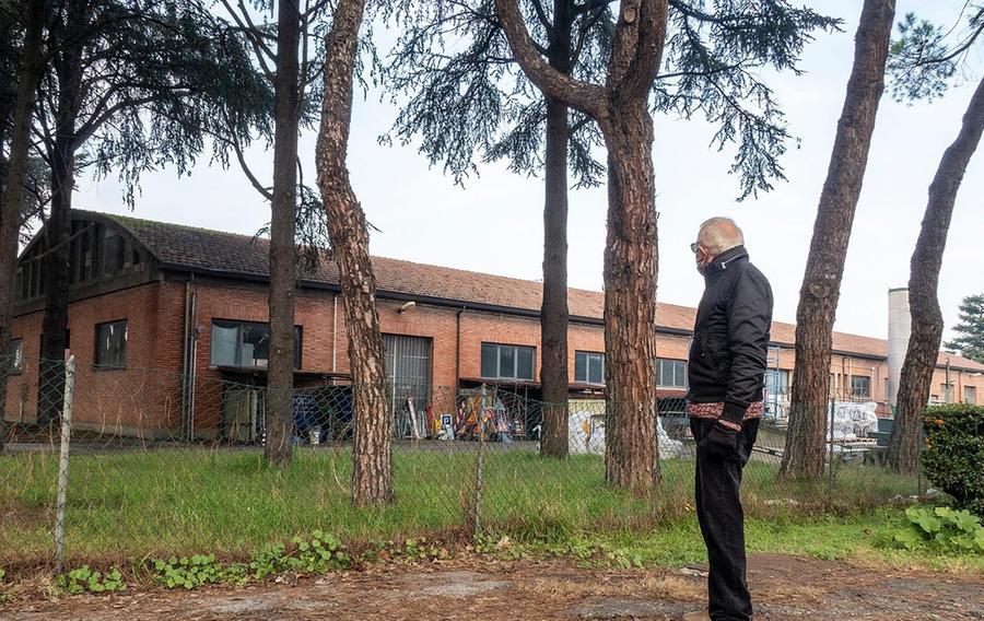 Operaio travolto dai pannelli elettorali A processo due dirigenti del ... Operaio travolto dai pannelli elettorali A processo due dirigenti del ...