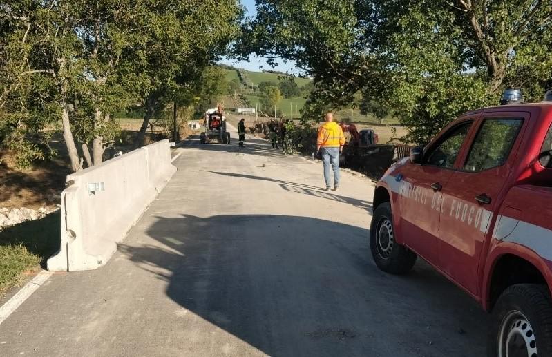 Tre ponti e la palestra di una scuola: i tempi dei cantieri nel ... Tre ponti e la palestra di una scuola: i tempi dei cantieri nel ...