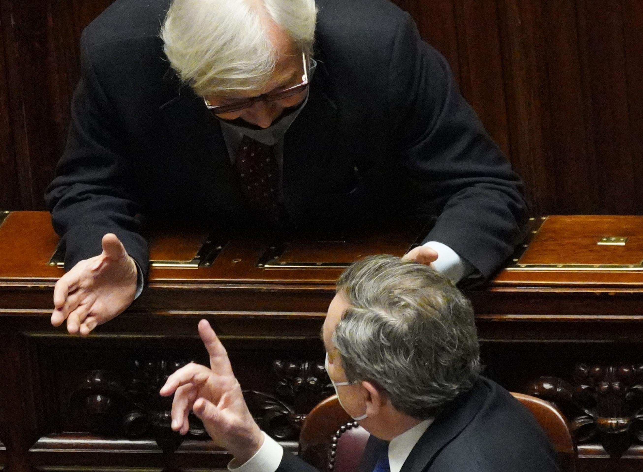 Accademia Sgarbi Ritira La Sua Candidatura