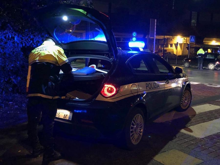 Bologna, ubriaco alla guida tenta il suicidio in tangenziale. Denunciato Bologna, ubriaco alla guida tenta il suicidio in tangenziale. Denunciato